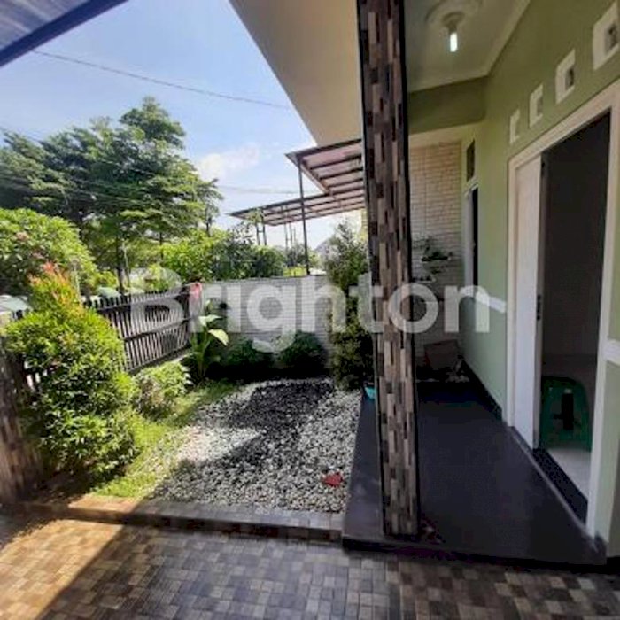 [Dijual] Rumah View Taman Cluster Barcelona Alamanda Regency Bekasi ...