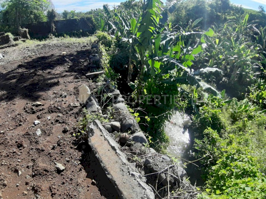 [Dijual] (#BSLF052) River Side Land with Residential Zone | IDRumah
