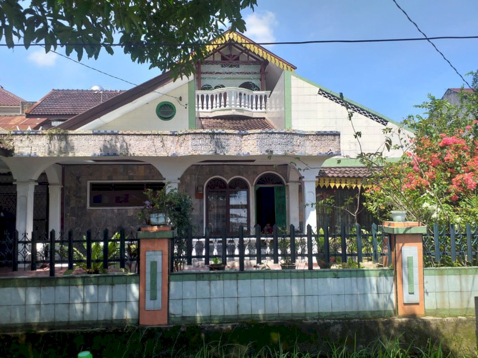 [Dijual] Rumah lama model Melayu | IDRumah